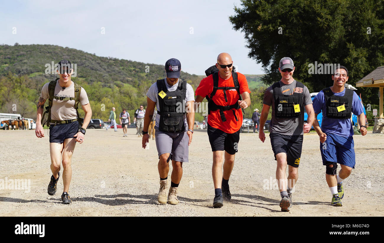 Team rubicon hi-res stock photography and images - Alamy