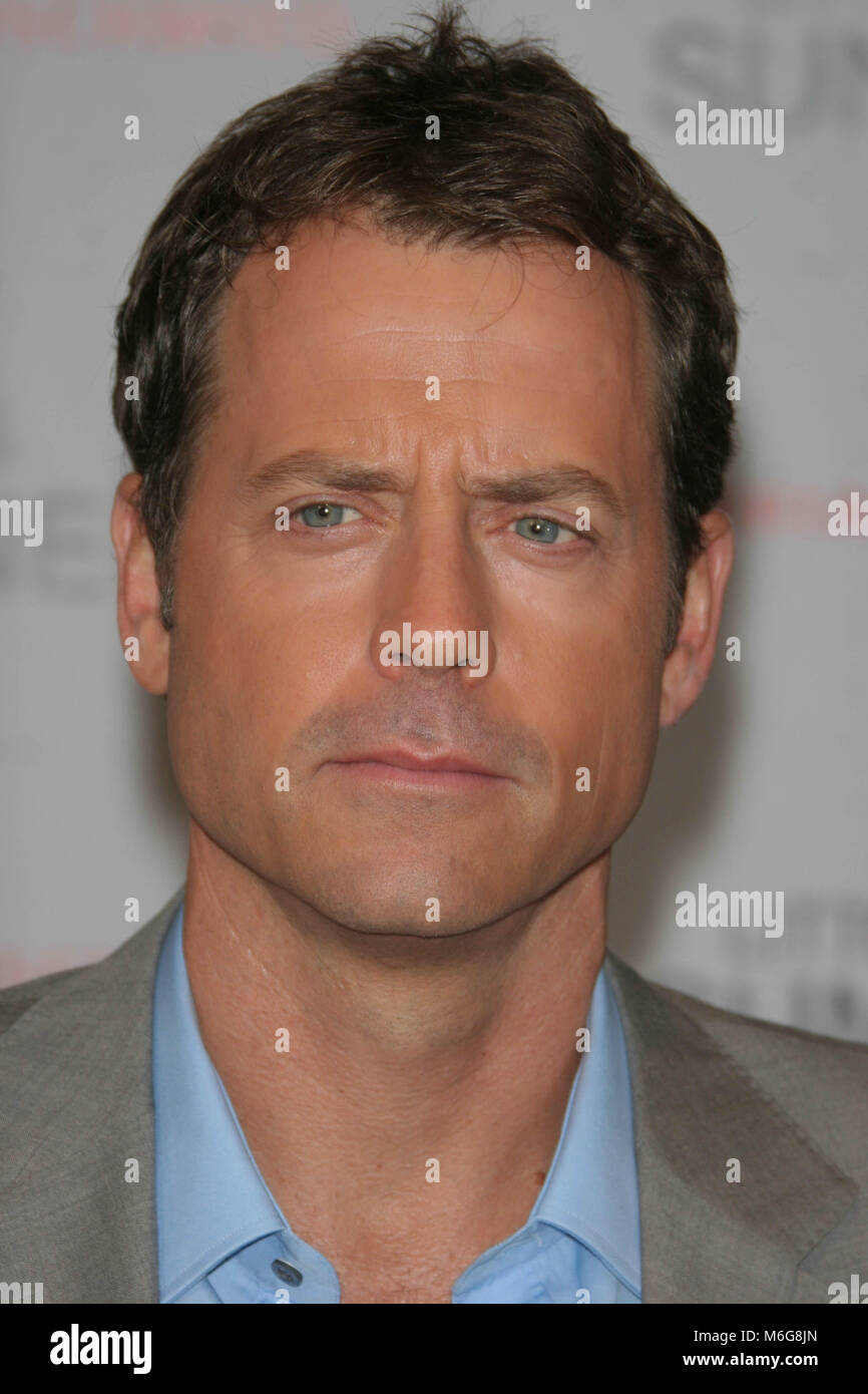 Greg Kinnear Hot