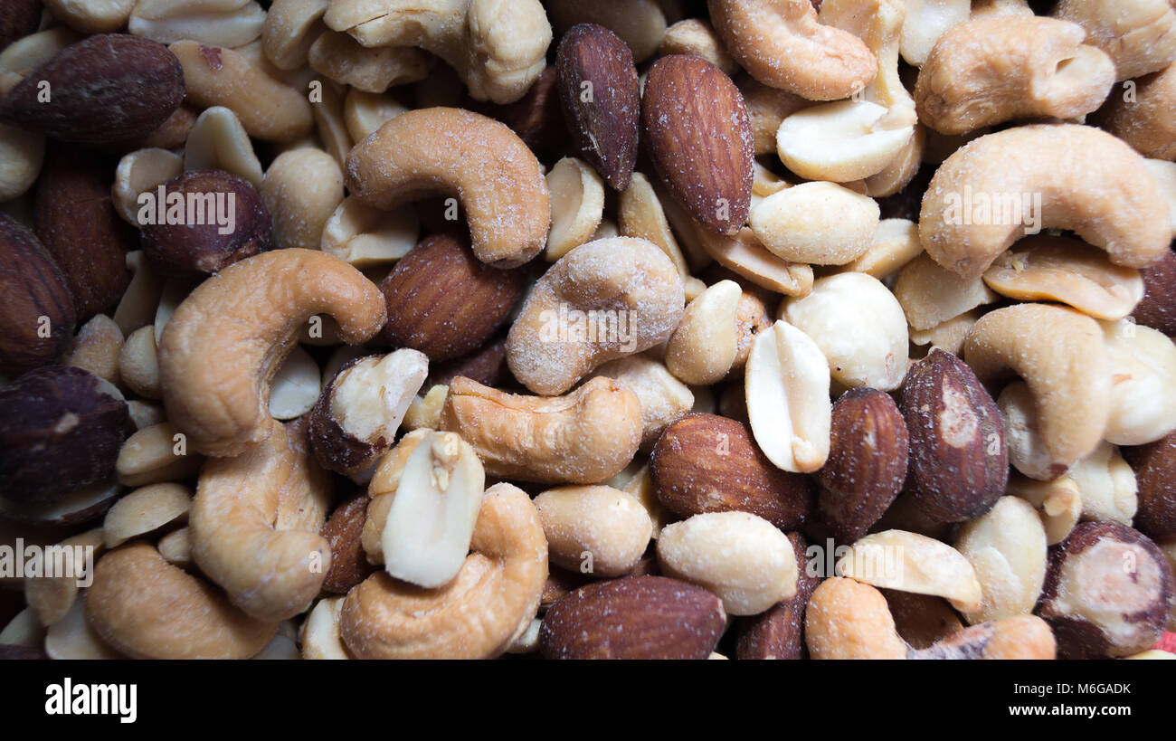 Crunchy cashew nuts delicious hi-res stock photography and images - Alamy