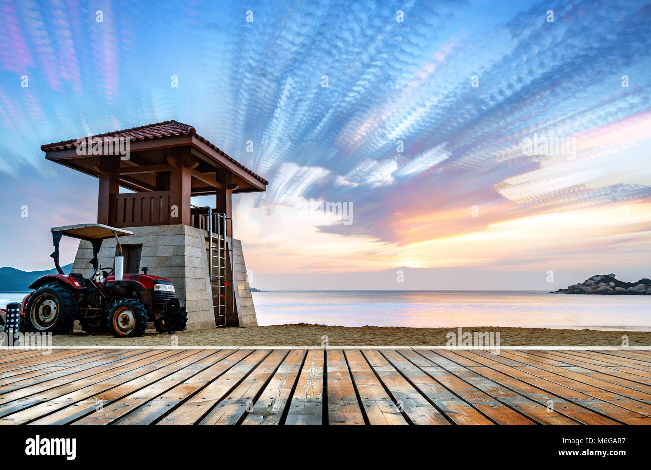 Beautiful sunset landscape at the beach, colorful sky and dramatic ...