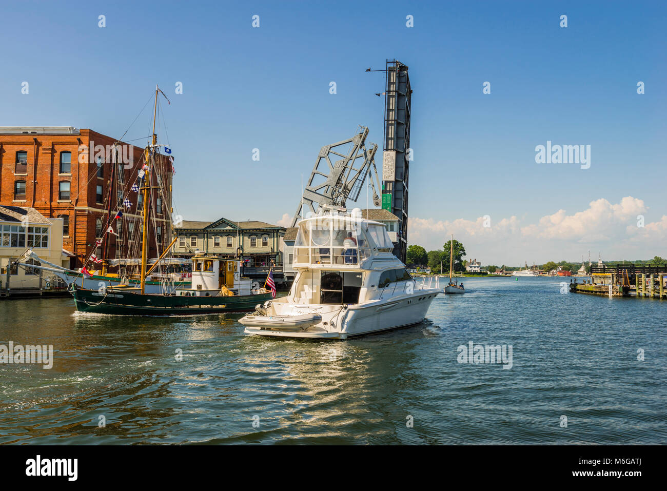 Mystic River Bascule Bridge Mystic, Connecticut, USA Stock Photo - Alamy
