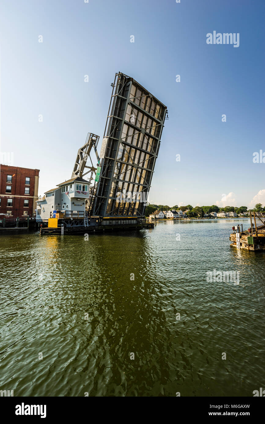 Mystic River Bascule Bridge Mystic, Connecticut, USA Stock Photo - Alamy