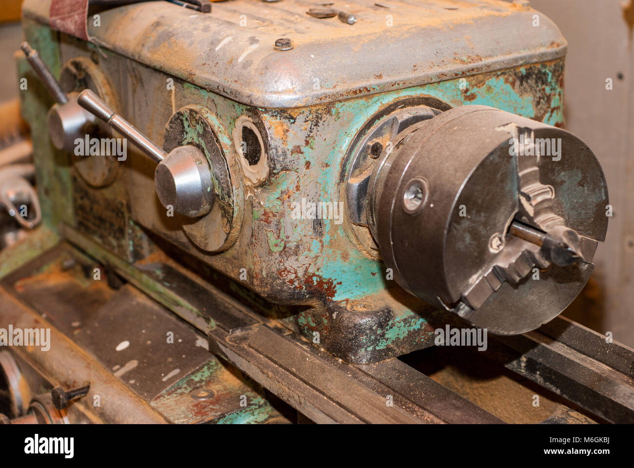 Old lathe hi-res stock photography and images - Alamy