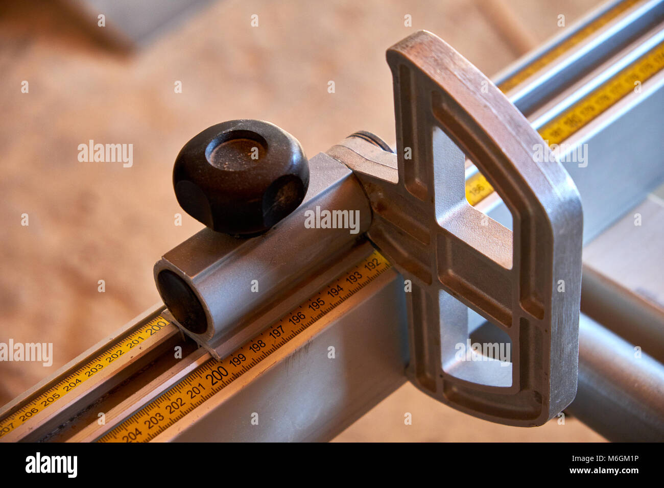 Stopper machine hi-res stock photography and images - Alamy
