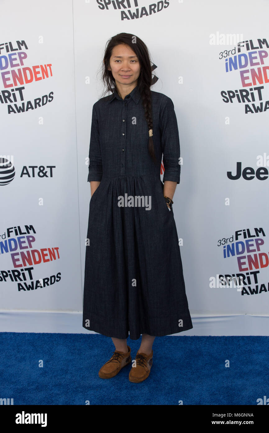 Chloe zhao hi-res stock photography and images - Alamy