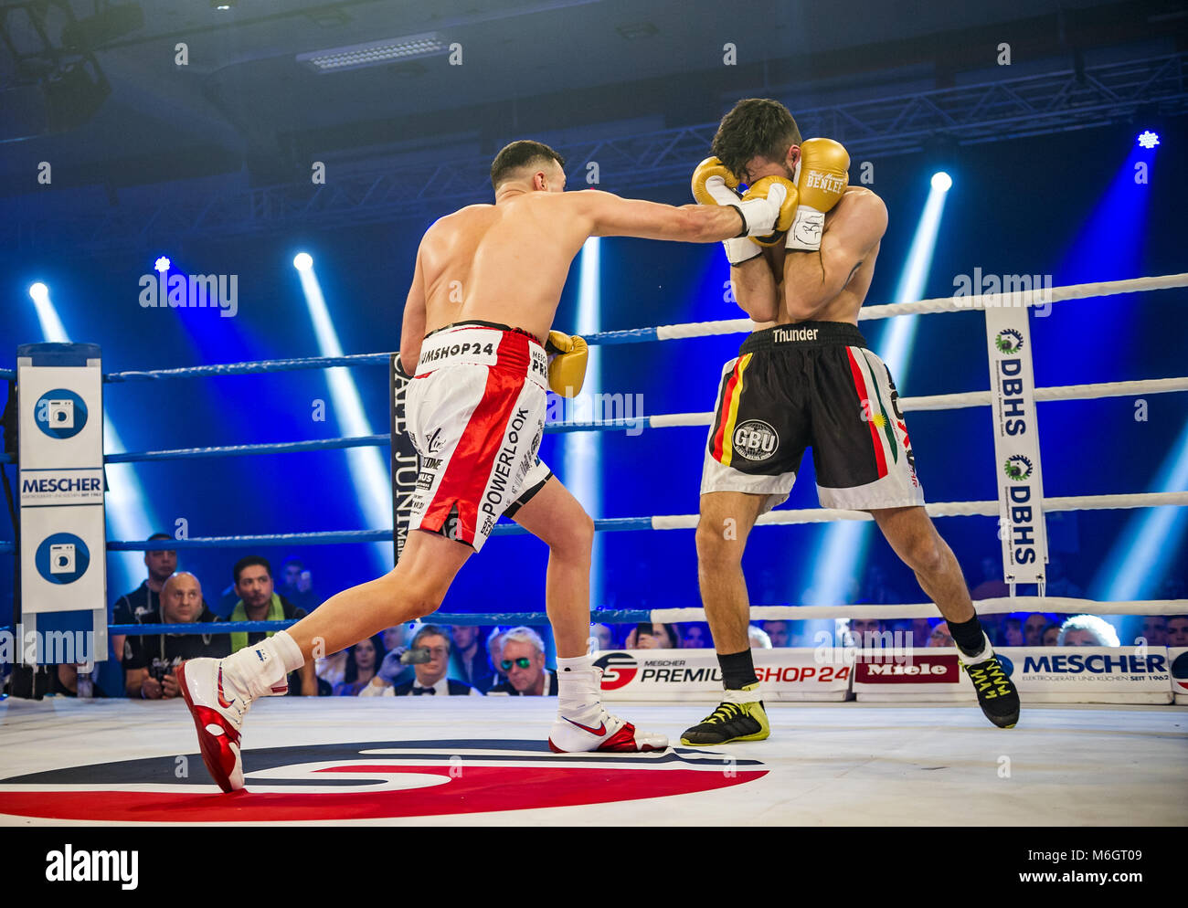 Sport amateur boxen hi-res stock photography and images - Alamy