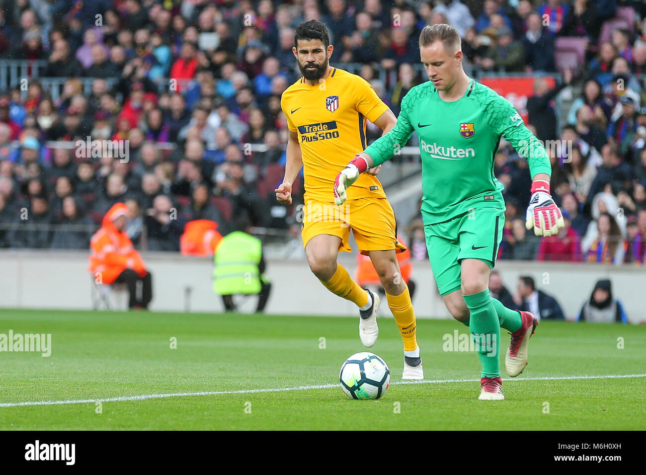 Barcelona, Spain. 04th Mar, 2018. FC Barcelona goalkeeper Marc-Andre ...