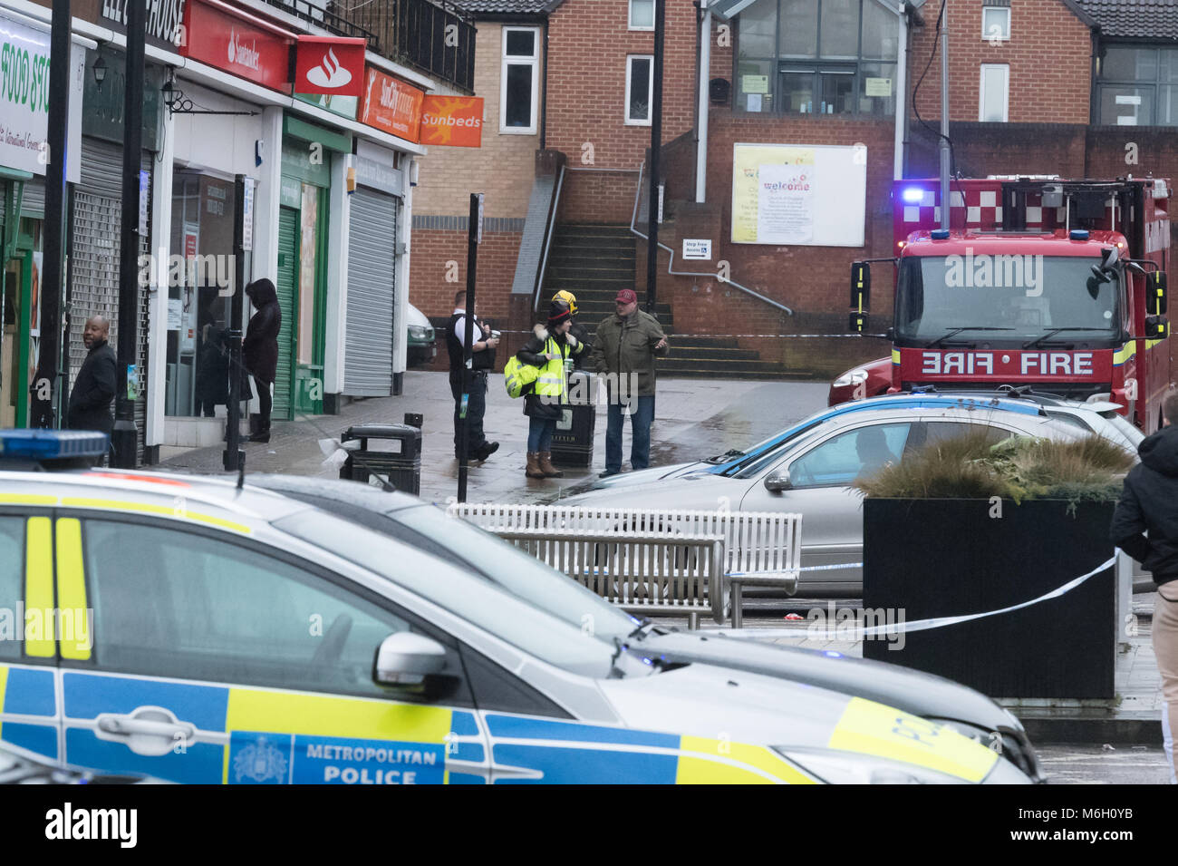 Police explosion hi-res stock photography and images - Alamy