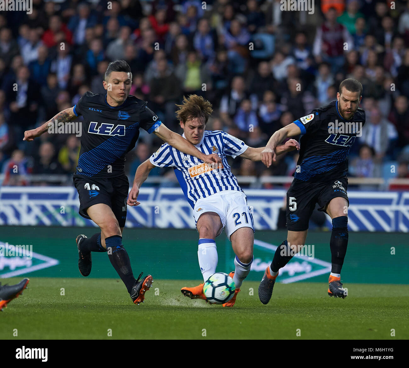 Victor laguardia of alaves hi-res stock photography and images - Alamy