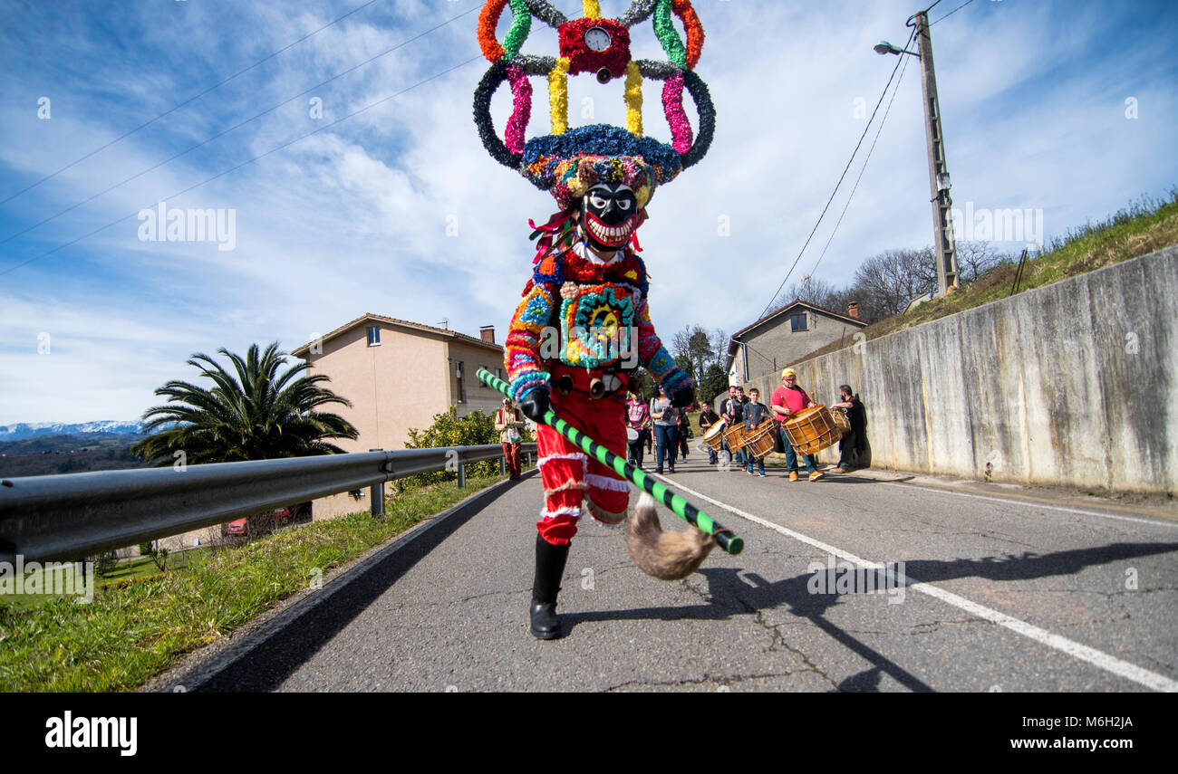 Valdesoto, Spain. 4th March, 2018. A Boteiro, a traditional Spanish ...