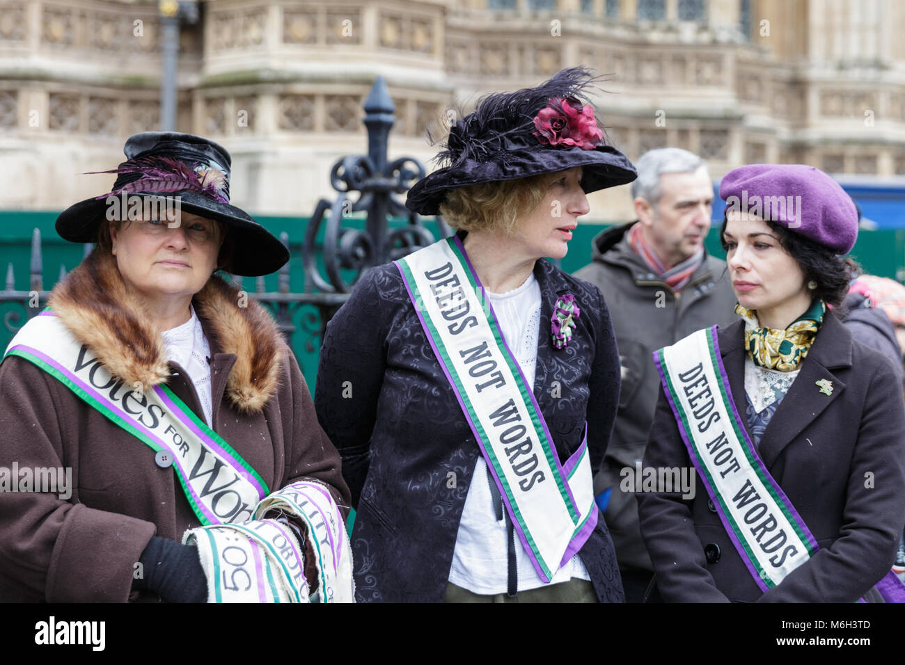 Westminster, London, 4th March 2018. A group of women in suffragettes ...