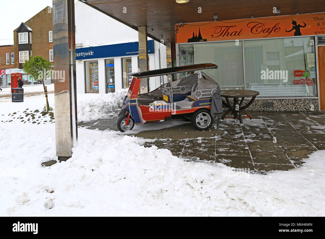 Auto rickshaw cab hi-res stock photography and images - Alamy