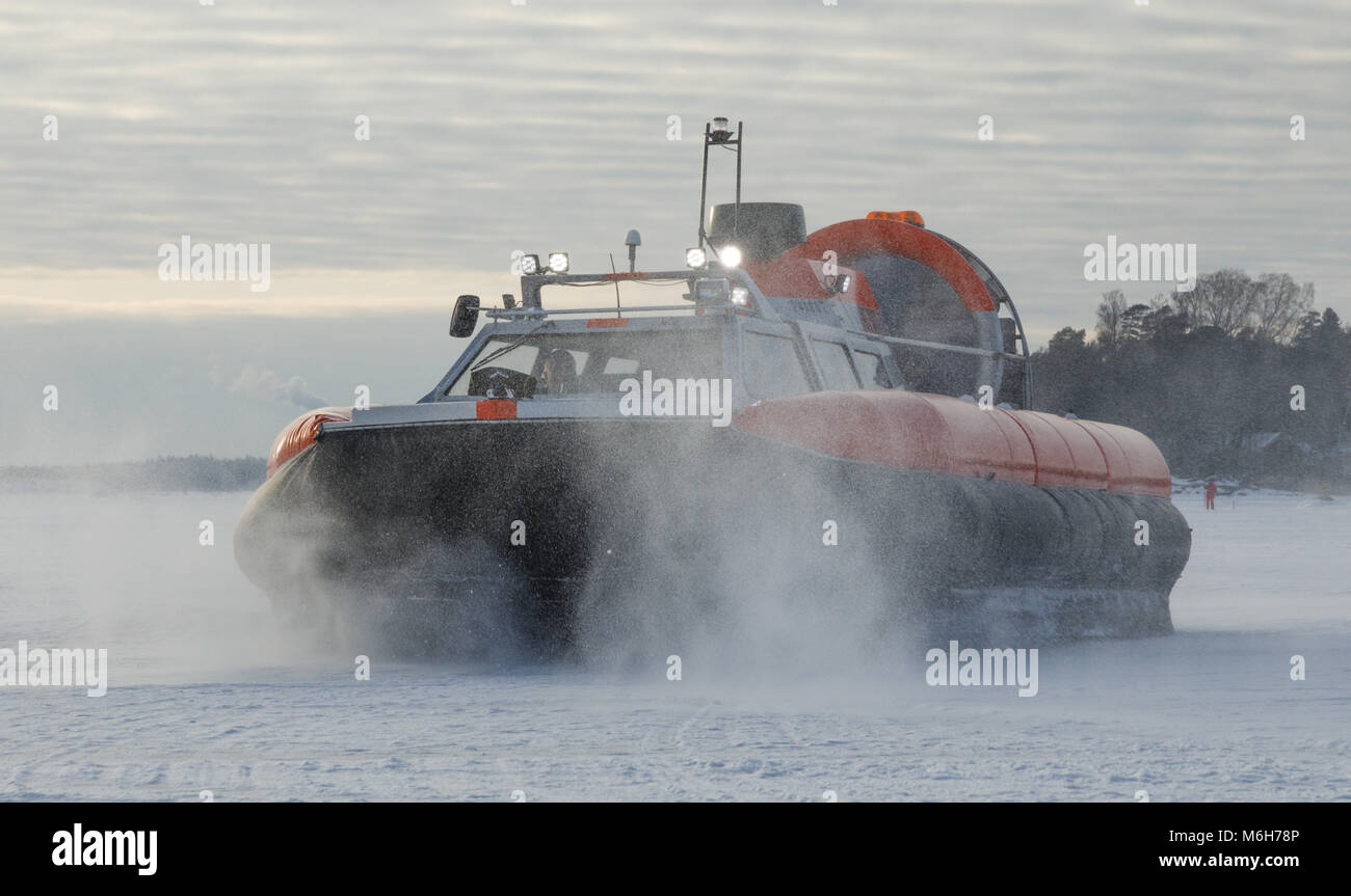 Tiger 12 hovercraft demonstrating its mobilty on ice and snow off ...