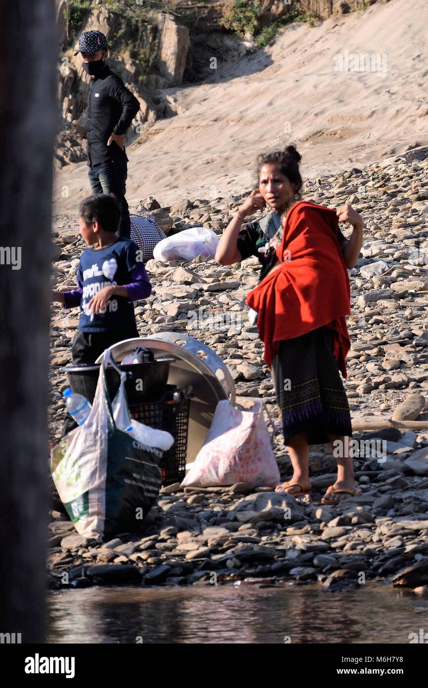 Everyday life scenes in Laos Stock Photo - Alamy