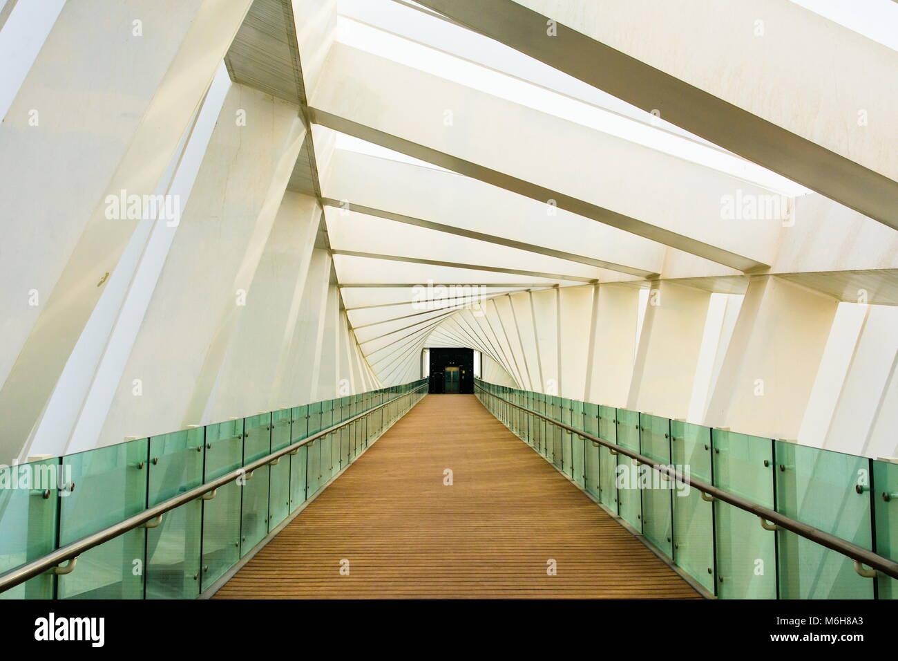 Interior bridge architecture hi-res stock photography and images - Alamy