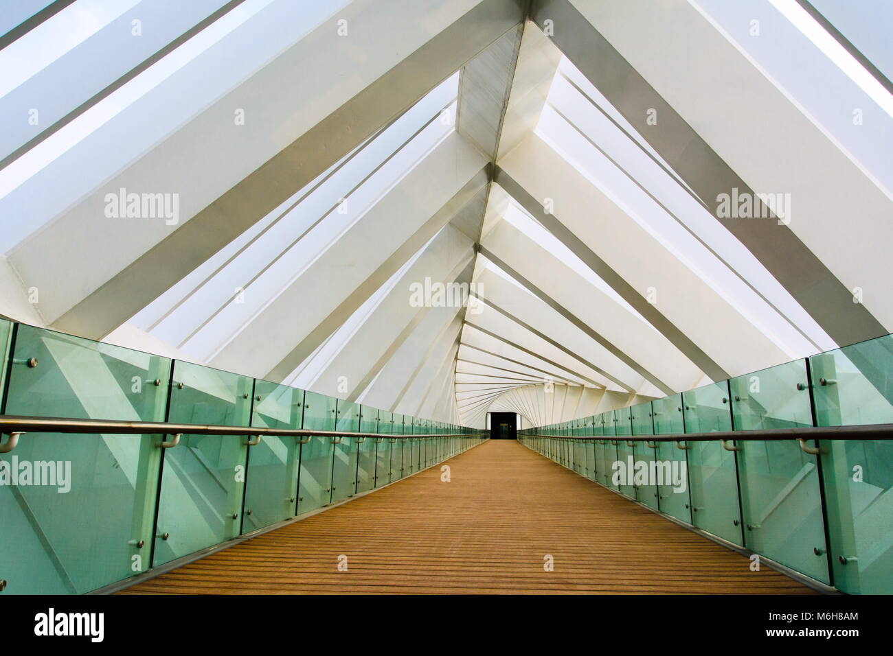 Interior bridge architecture hi-res stock photography and images - Alamy