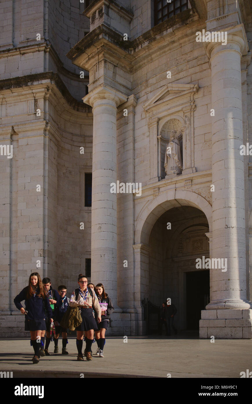 Girl scouts outside Pantão Nacional (National Pantheon Stock Photo - Alamy