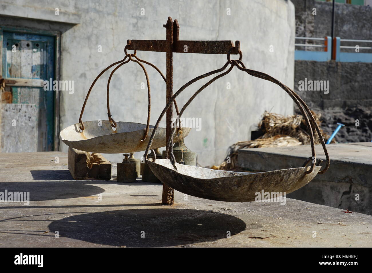 Weighing Scales Fish Market High Resolution Stock Photography and ...