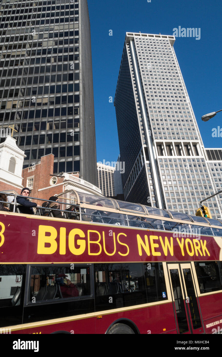 Tourist Double Decker Tour Bus, Lower manhattan, NYC Stock Photo - Alamy