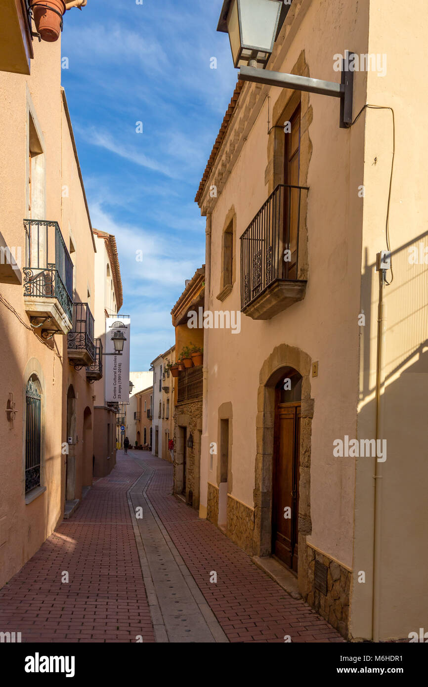 Beautiful old stone street, houses in Spanish ancient village, Begur ...