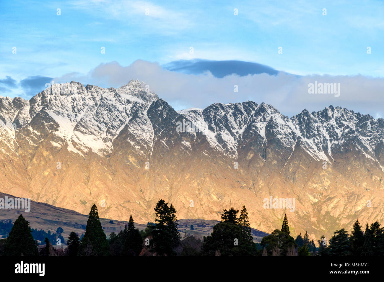 Remarkables queenstown new zealand hi-res stock photography and images ...