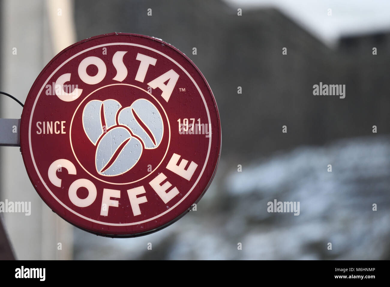 Costa Coffee Sign Stock Photos & Costa Coffee Sign Stock Images - Alamy
