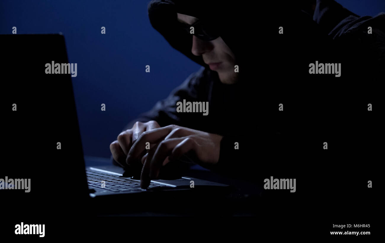 Unauthorized access hi-res stock photography and images - Alamy