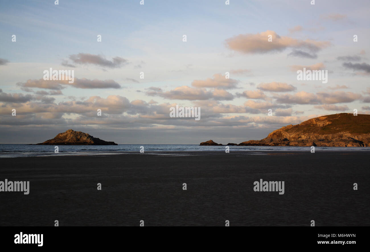 Crantock bay hi-res stock photography and images - Alamy