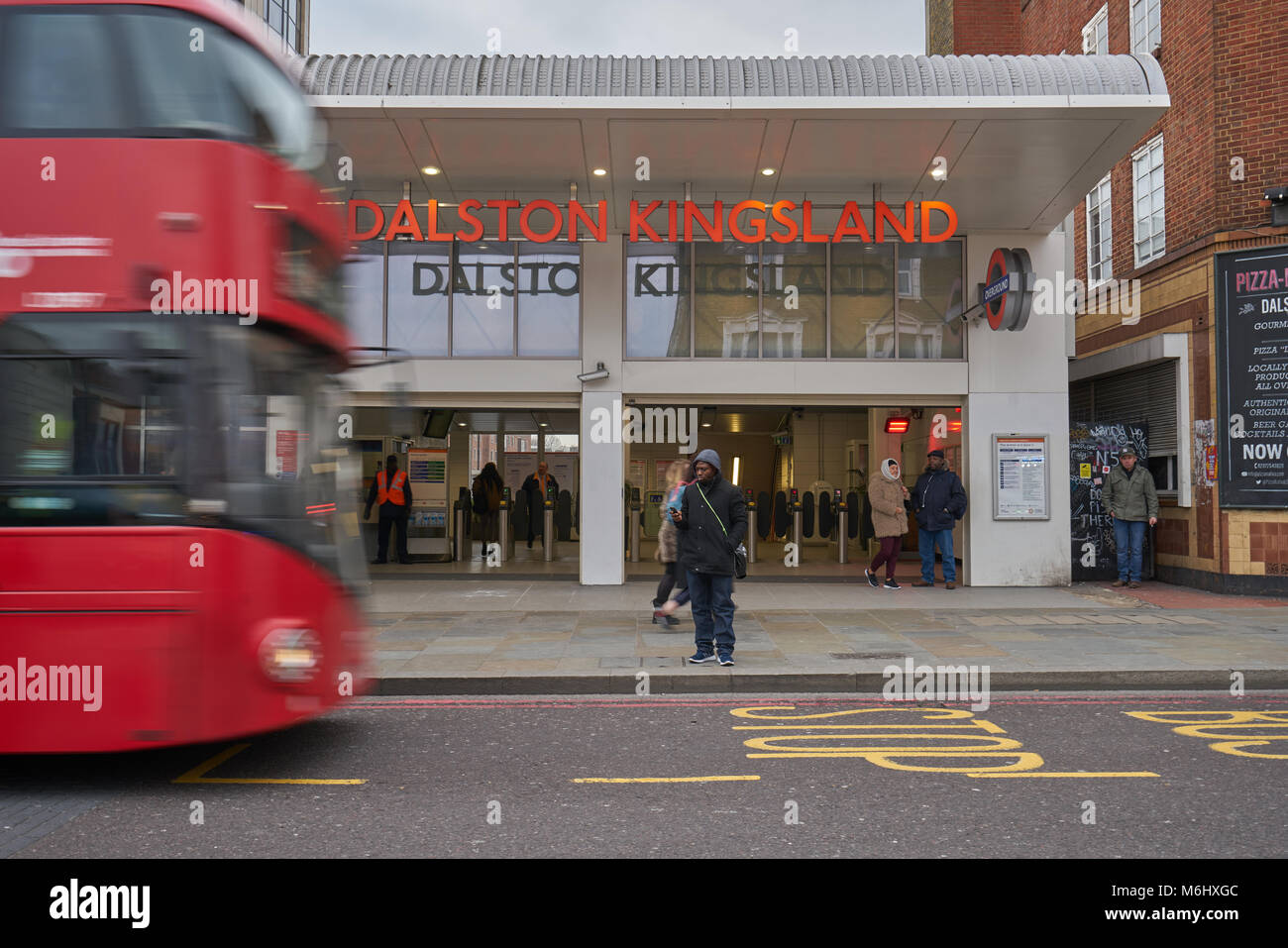Dalston overground station hi-res stock photography and images - Alamy