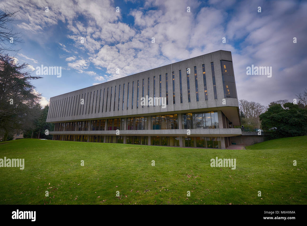 Hallward library nottigham university hi-res stock photography and ...