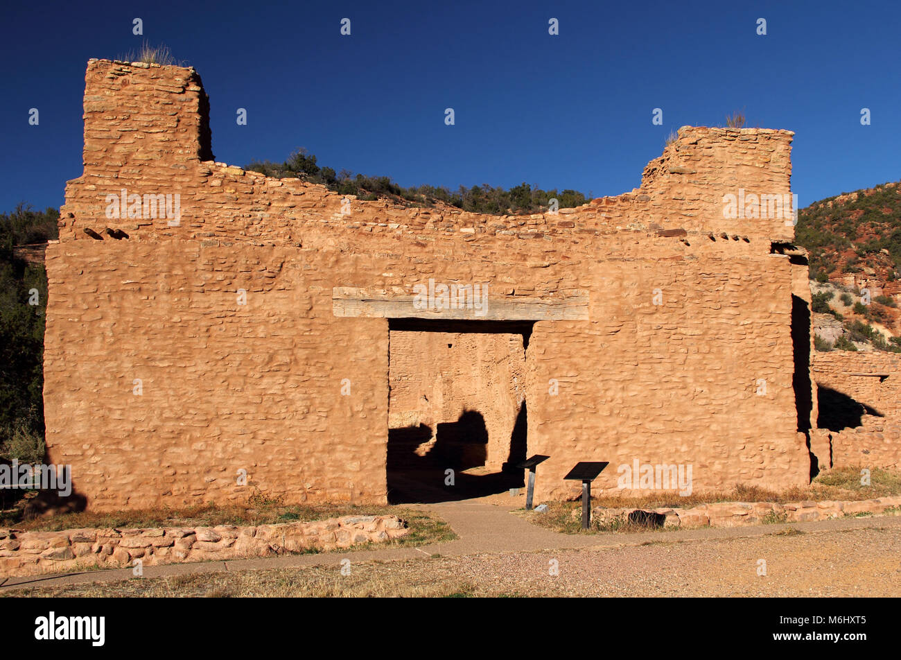 American southwest architecture hi-res stock photography and images - Alamy