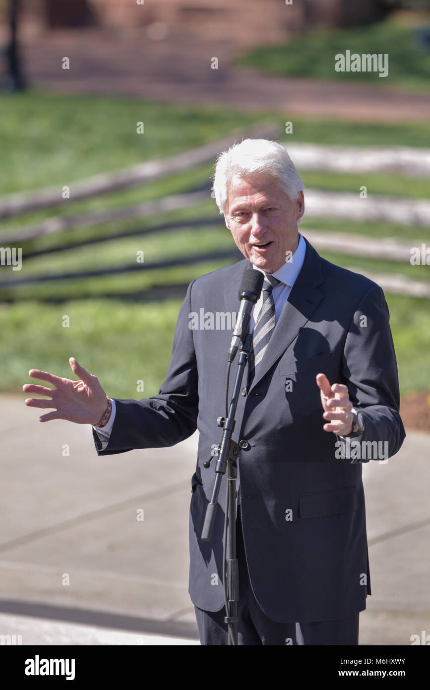 Charlotte, NC. 27 Feb, 2018. Former US President Bill Clinton met with ...