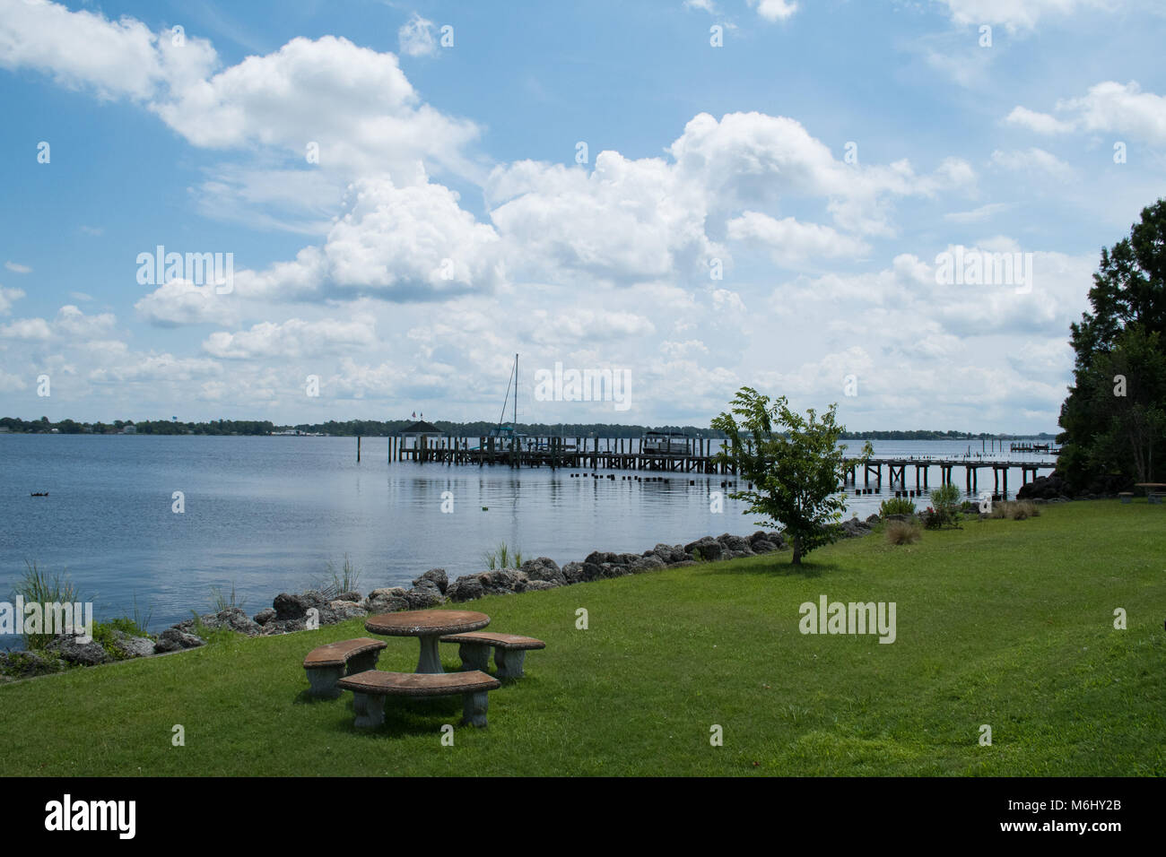 Neuse river bridge hi-res stock photography and images - Alamy
