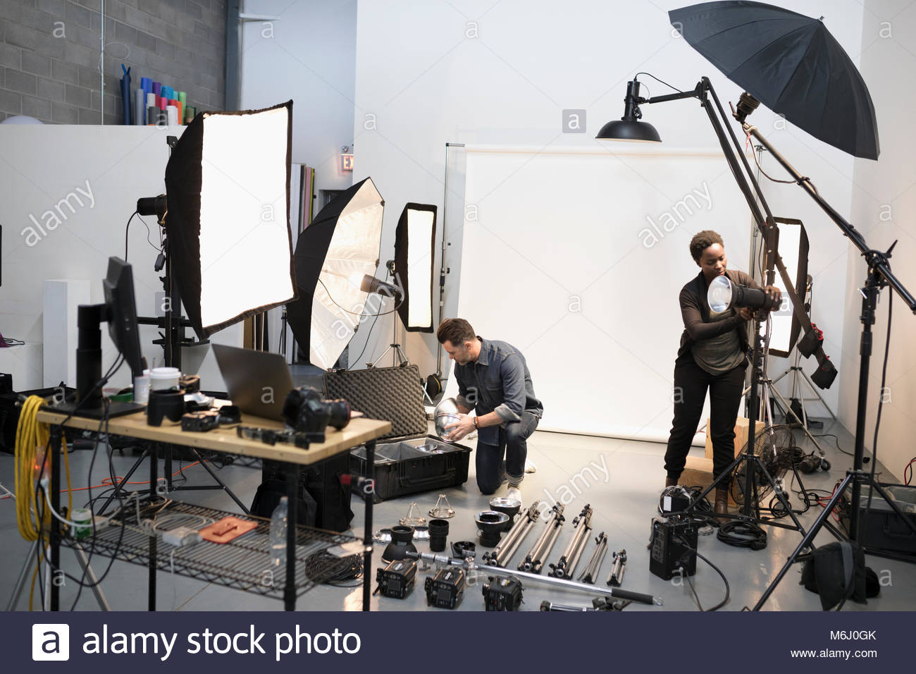 Professional photographer hi-res stock photography and images - Alamy