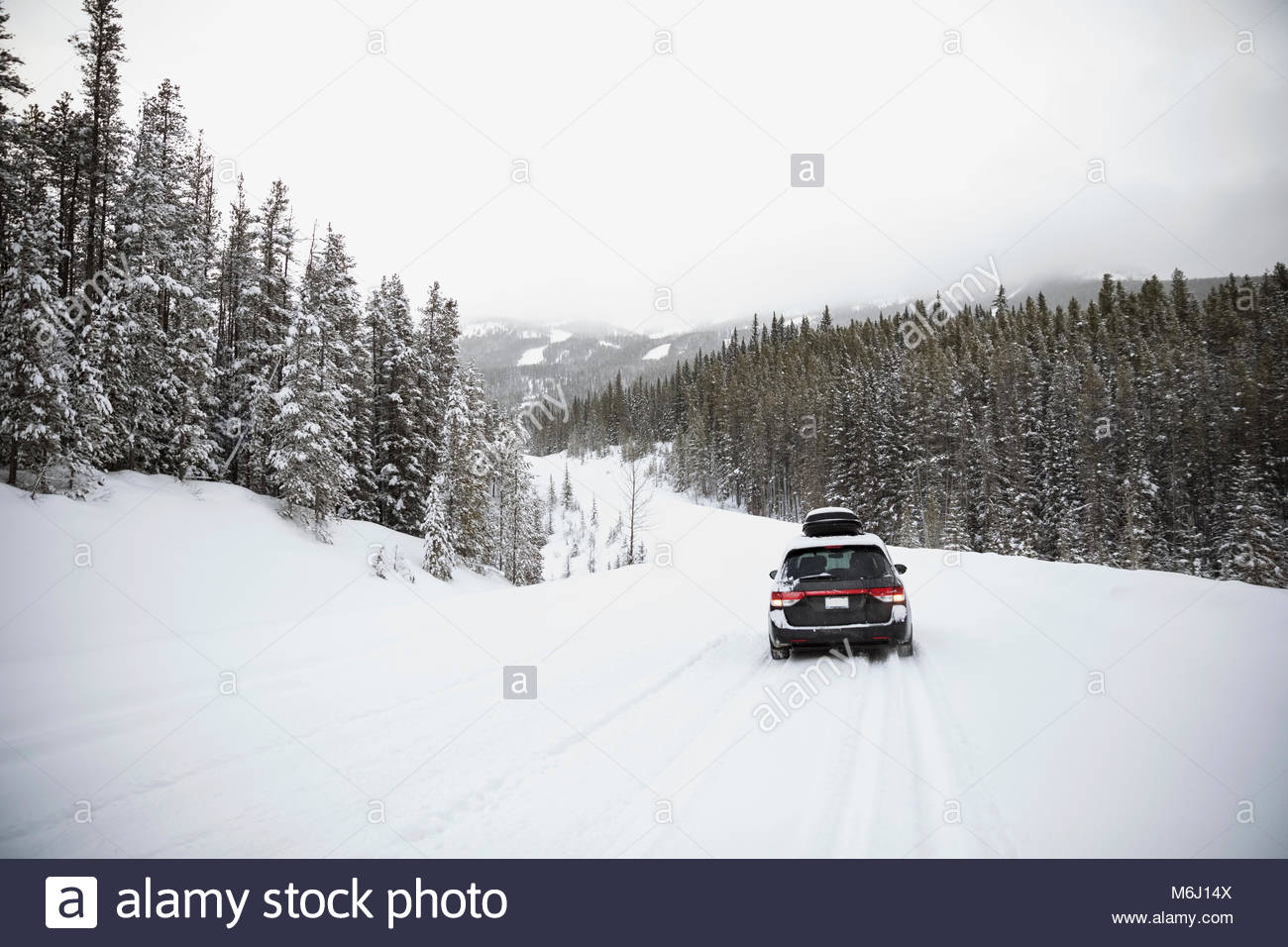 Car driving landscape High Resolution Stock Photography and Images - Alamy