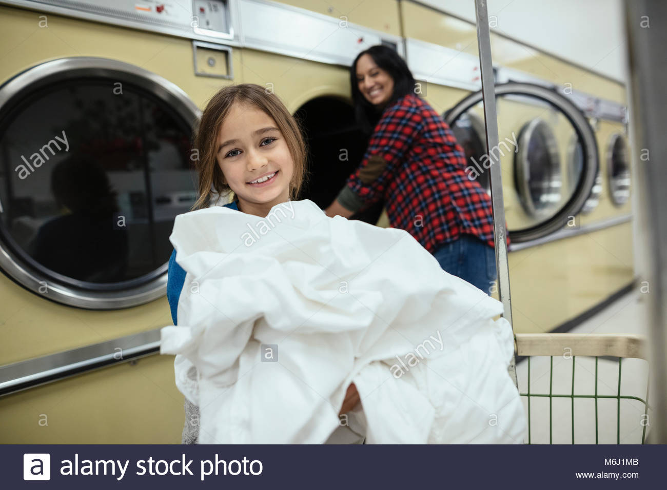 Portrait mother and daughter hi-res stock photography and images - Alamy