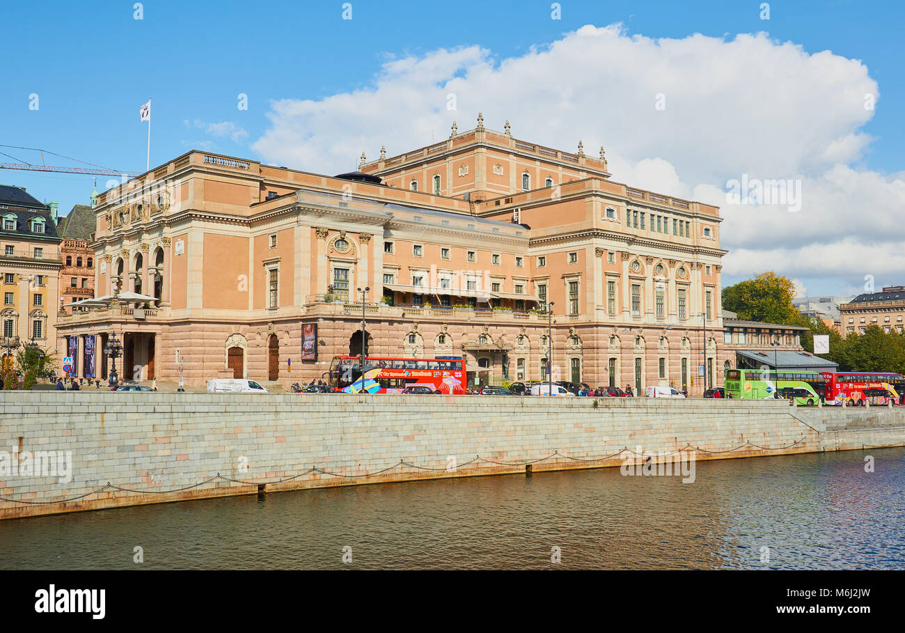 Kungliga operan hi-res stock photography and images - Alamy