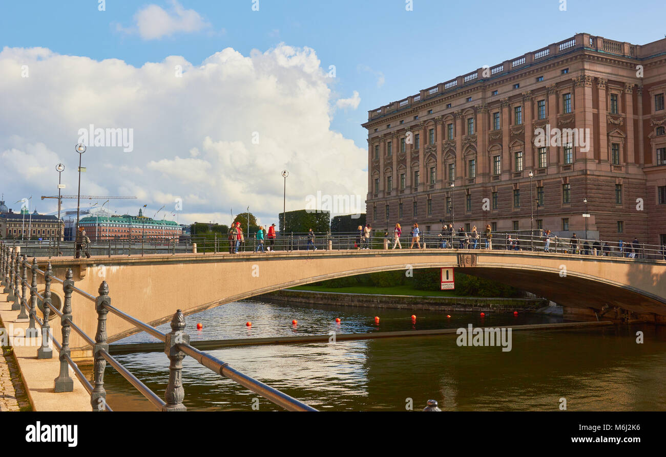 Riksbron (National Bridge) and the Swedish Parliament building, (Riksdagshuset), Helgeandsholmen ...