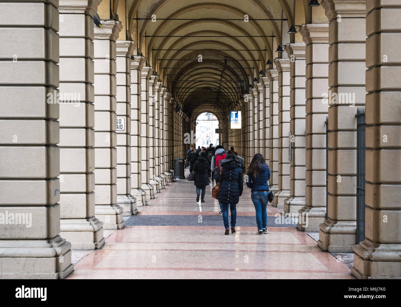 Portico bologna hi-res stock photography and images - Alamy