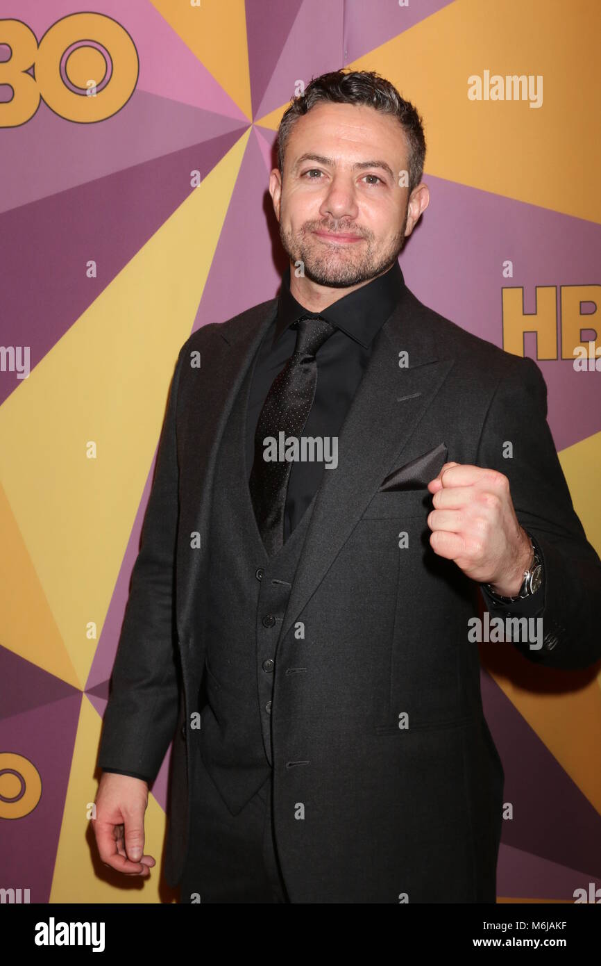 Warren brown actor hi-res stock photography and images - Alamy