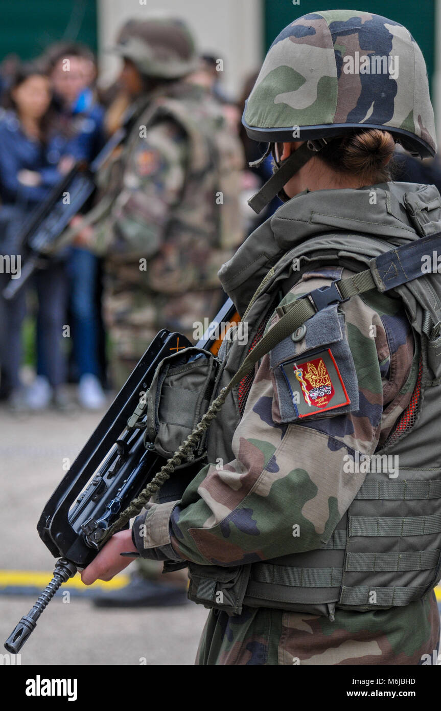 Female french solmier hi-res stock photography and images - Alamy