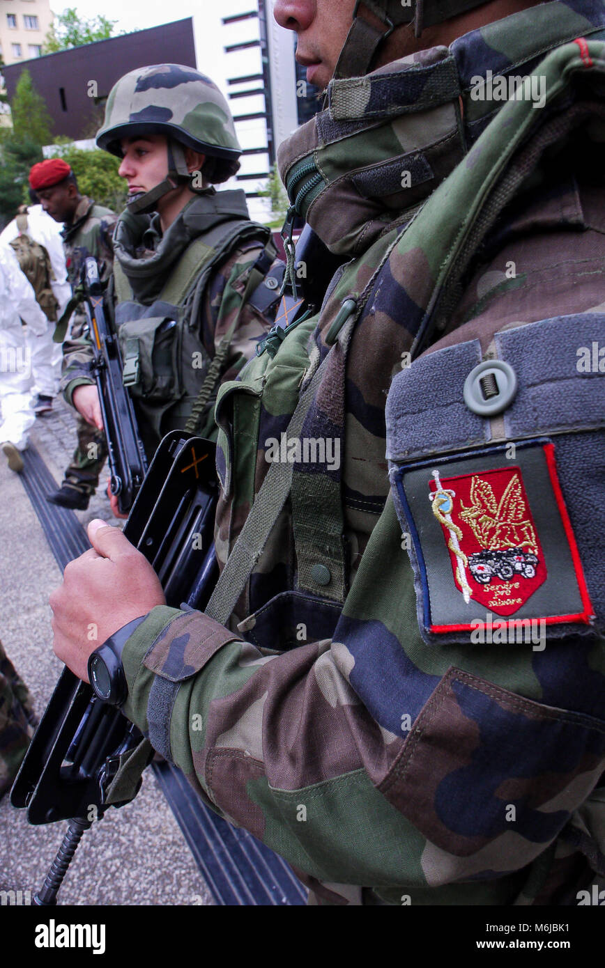 Female french solmier hi-res stock photography and images - Alamy