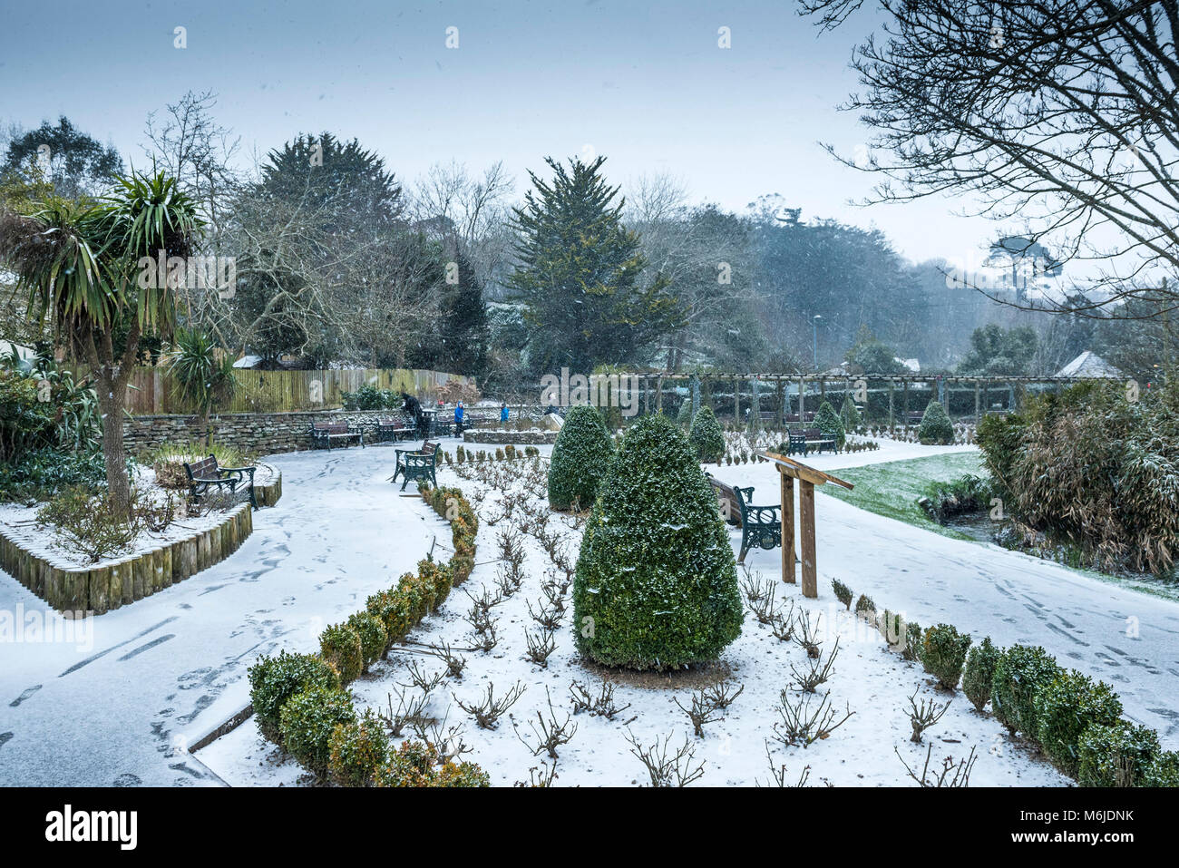 Winter snow scene hi-res stock photography and images - Alamy