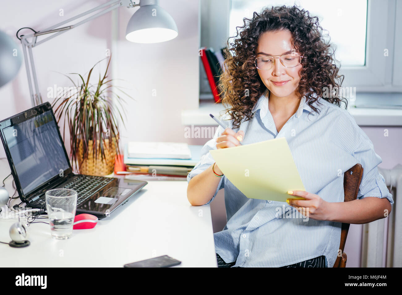 Elegant poems hi-res stock photography and images - Alamy