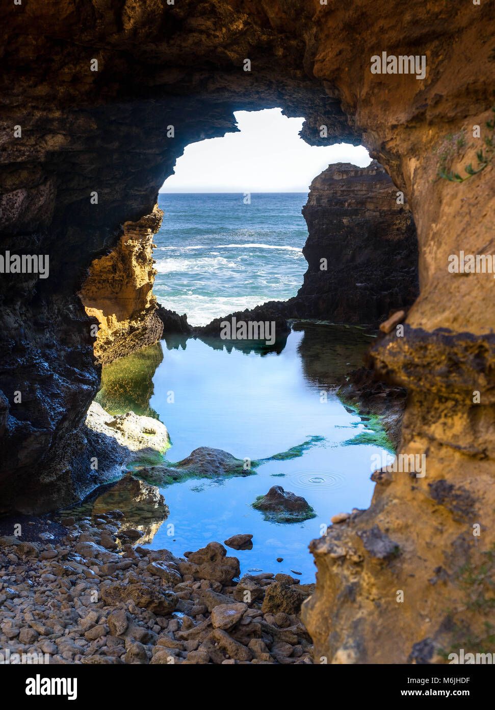 The grotto, great ocean road, Victoria, Australia Stock Photo - Alamy