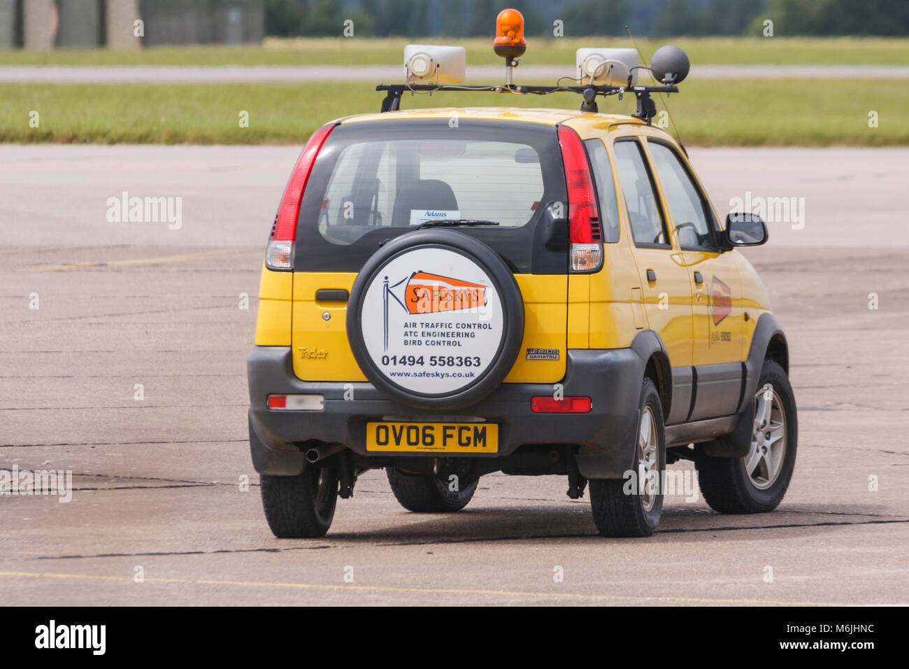 Safeskys airfield bird and wildlife control unit Daihatsu saftey ...