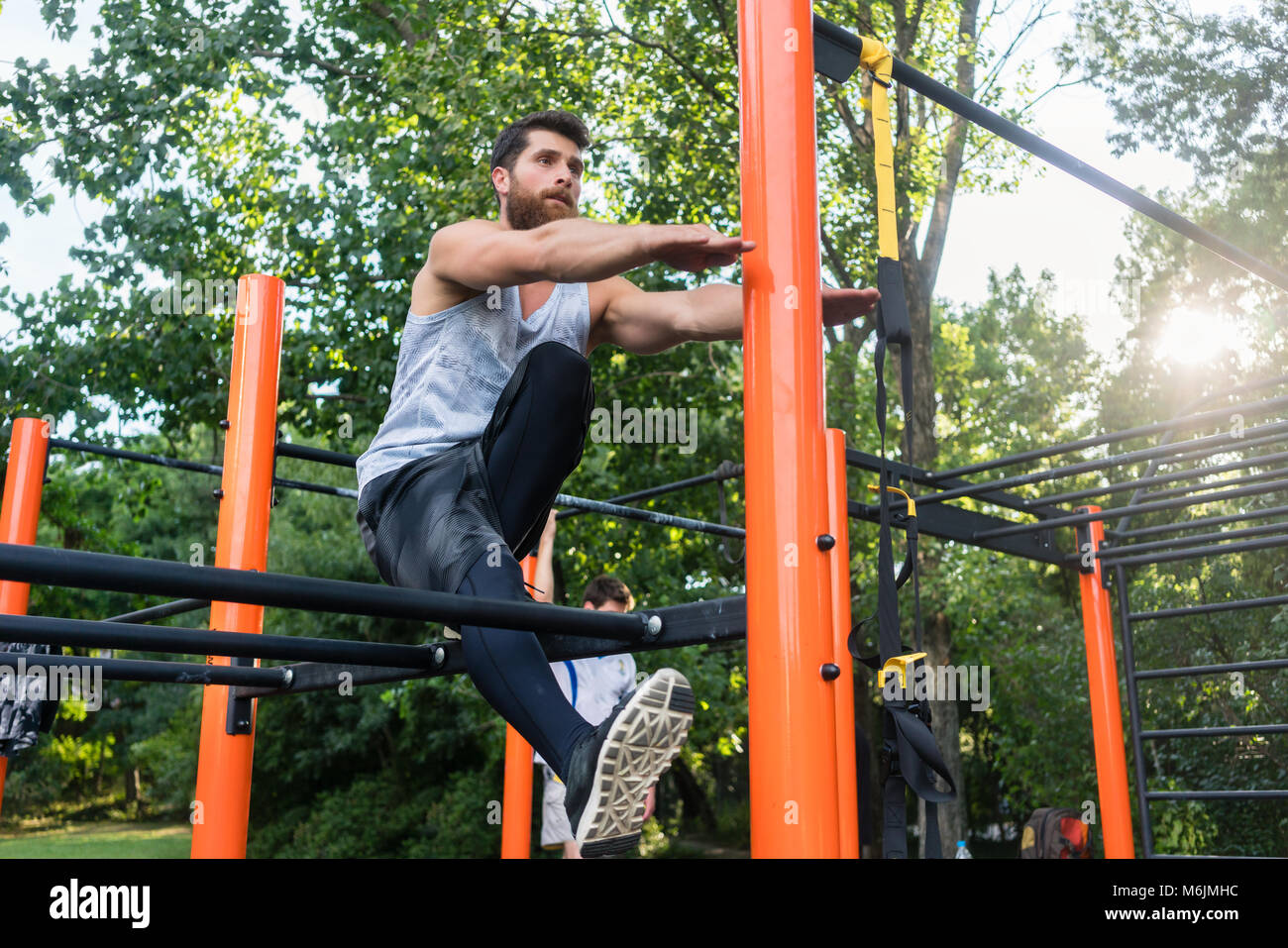 One legged squat man hi-res stock photography and images - Alamy
