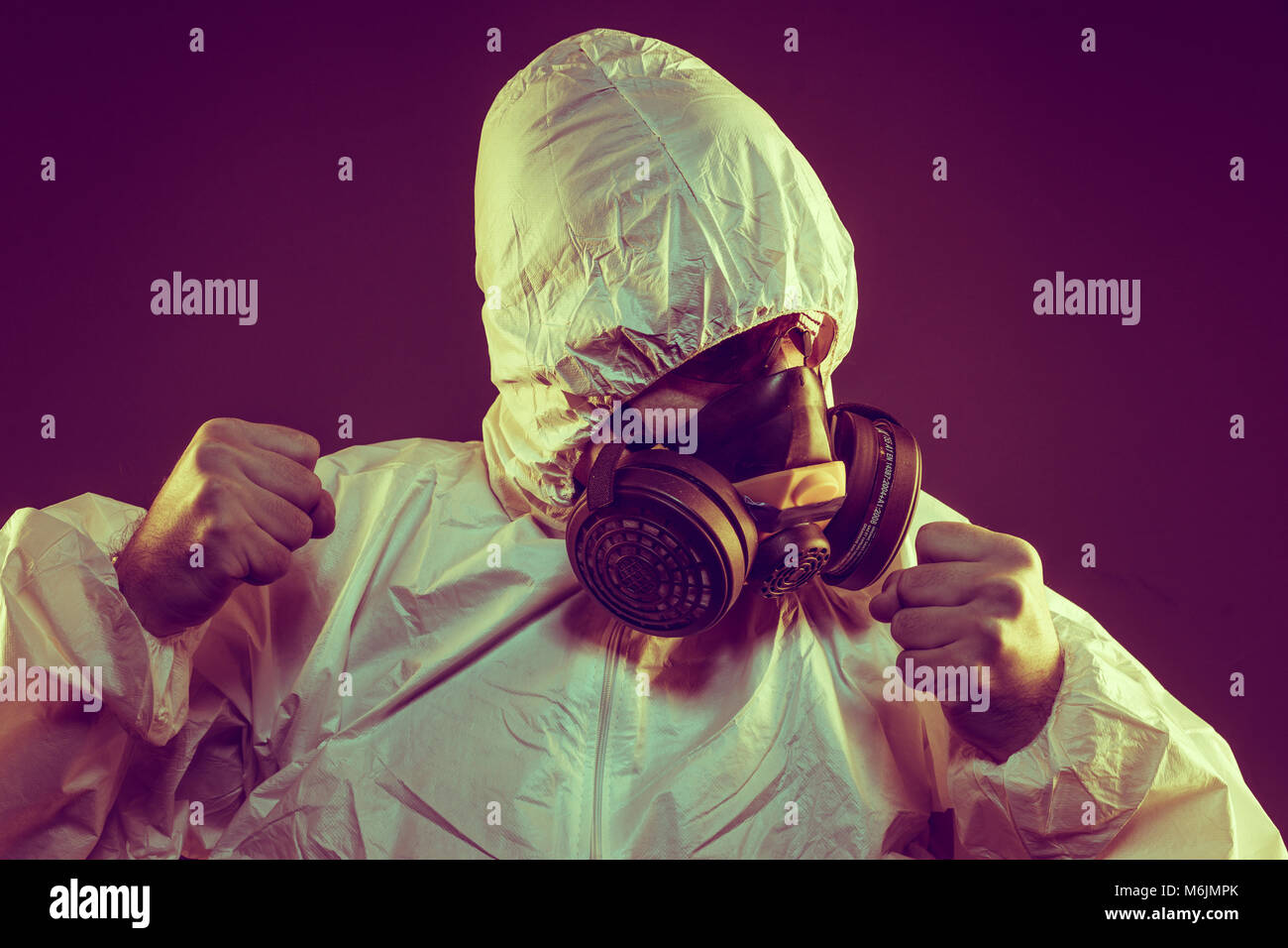 Biosecurity suit hi-res stock photography and images - Alamy