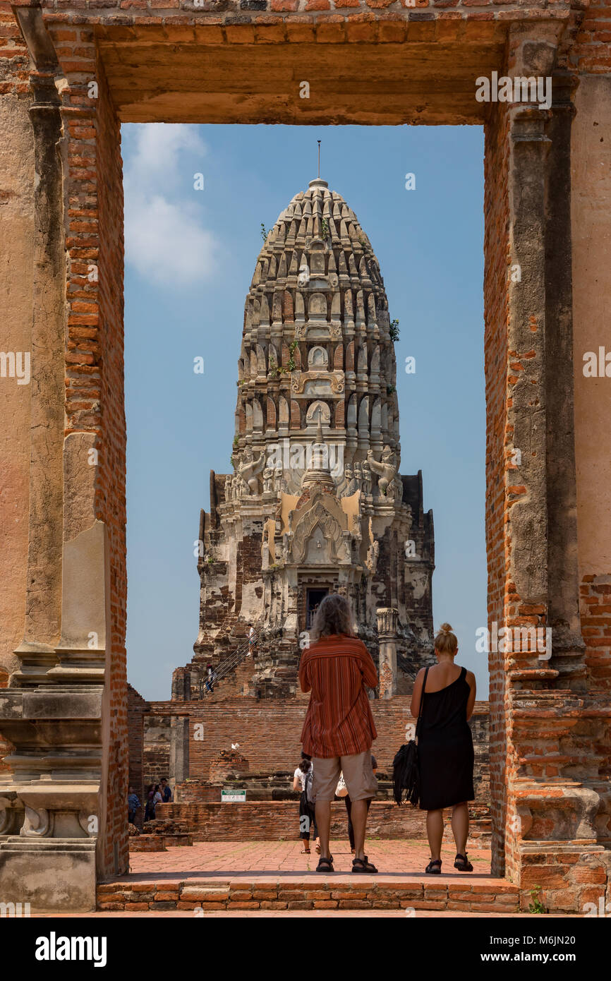 Wat Ratcha Burana Ayutthaya Thailand 01 March, 2018 The ruins of Wat ...
