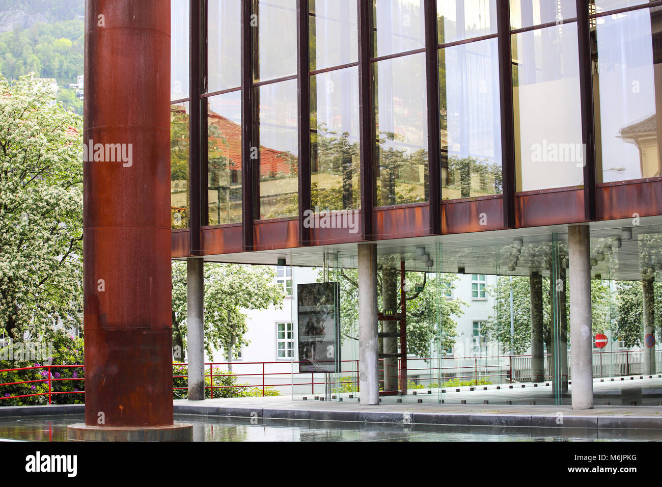Edvard grieg house hi-res stock photography and images - Alamy
